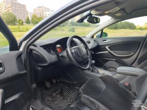 Citroen C5 2008 in Vilnius, with an engine capacity of 2.00 L and mileage of 336 thousand km for 1200 €, photo 10 on AUTOMOTO.COM.LV