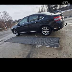 Citroen C5 2008 in Kretinga, with an engine capacity of 2.20 L and mileage of 291 thousand km for 1000 €, photo 4 on AUTOMOTO.COM.LV