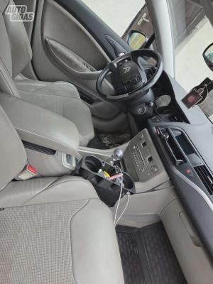 Citroen C5 2008 in Kretinga, with an engine capacity of 2.20 L and mileage of 291 thousand km for 1000 €, photo 5 on AUTOMOTO.COM.LV