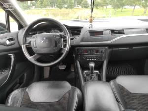 Citroen C5 2008 in Kretinga, with an engine capacity of 2.00 L and mileage of 398 thousand km for 930 €, photo 8 on AUTOMOTO.COM.LV