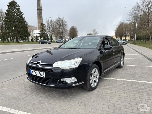 Citroen C5 2009 in Taurage, with an engine capacity of 2.00 L and mileage of 309 thousand km for 1600 €, photo 4 on AUTOMOTO.COM.LV