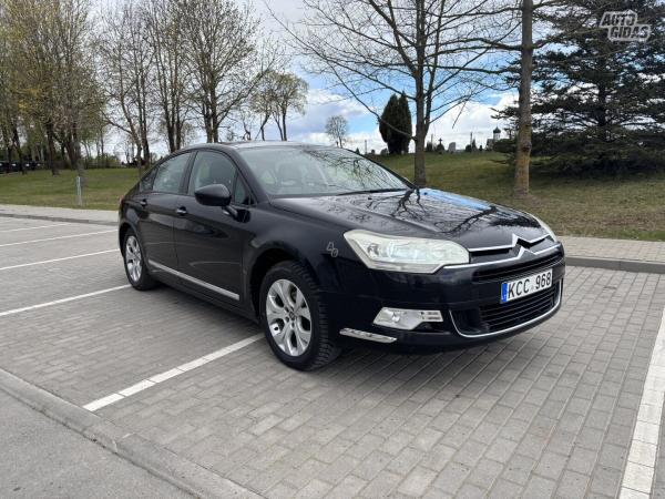 Citroen C5 2009 in Taurage, with an engine capacity of 2.00 L and mileage of 309 thousand km for 1600 €, photo 5 on AUTOMOTO.COM.LV