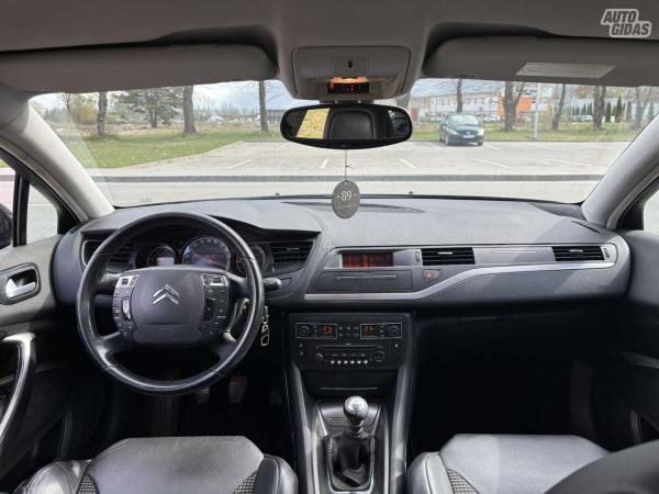 Citroen C5 2009 in Taurage, with an engine capacity of 2.00 L and mileage of 309 thousand km for 1600 €, photo 9 on AUTOMOTO.COM.LV