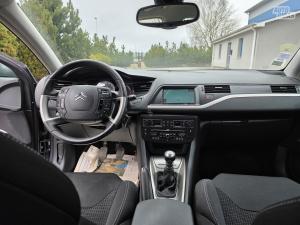 Citroen C5 2009 Radviliškis, ar dzinēja tilpumu 2.00 L un nobraukumu 305 tūkst. km par 3150 €, foto 10 vietnē AUTOMOTO.COM.LV