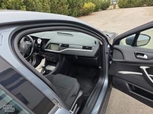 Citroen C5 2009 Radviliškis, ar dzinēja tilpumu 2.00 L un nobraukumu 305 tūkst. km par 3150 €, foto 12 vietnē AUTOMOTO.COM.LV