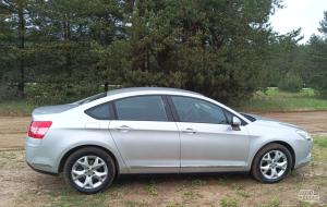 Citroen C5 2009 Alīta, ar dzinēja tilpumu 2.00 L un nobraukumu 265 tūkst. km par 2950 €, foto 6 vietnē AUTOMOTO.COM.LV