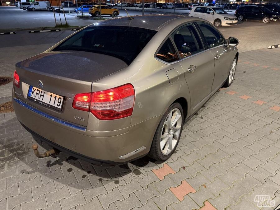 Citroen C5 2009 in Klaipeda, with an engine capacity of 2.00 L and mileage of 360 thousand km for 1700 €, photo 4 on AUTOMOTO.COM.LV