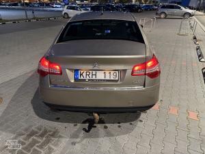 Citroen C5 2009 in Klaipeda, with an engine capacity of 2.00 L and mileage of 360 thousand km for 1700 €, photo 5 on AUTOMOTO.COM.LV