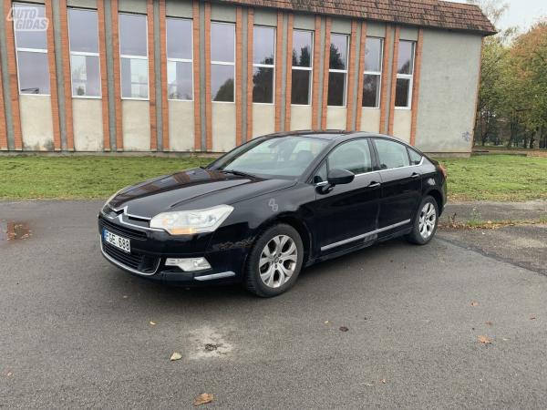 Citroen C5 2009 in Panevezys, with an engine capacity of 2.70 L and mileage of 263 thousand km for 800 €, photo 1 on AUTOMOTO.COM.LV