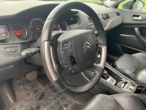 Citroen C5 2009 Panevēža, ar dzinēja tilpumu 2.70 L un nobraukumu 263 tūkst. km par 999 €, foto 15 vietnē AUTOMOTO.COM.LV
