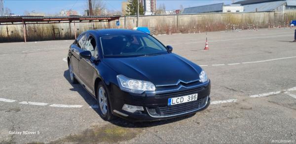 Citroen C5 2010 Kauņa, ar dzinēja tilpumu 2.00 L un nobraukumu 315 tūkst. km par 2229 €, foto 2 vietnē AUTOMOTO.COM.LV