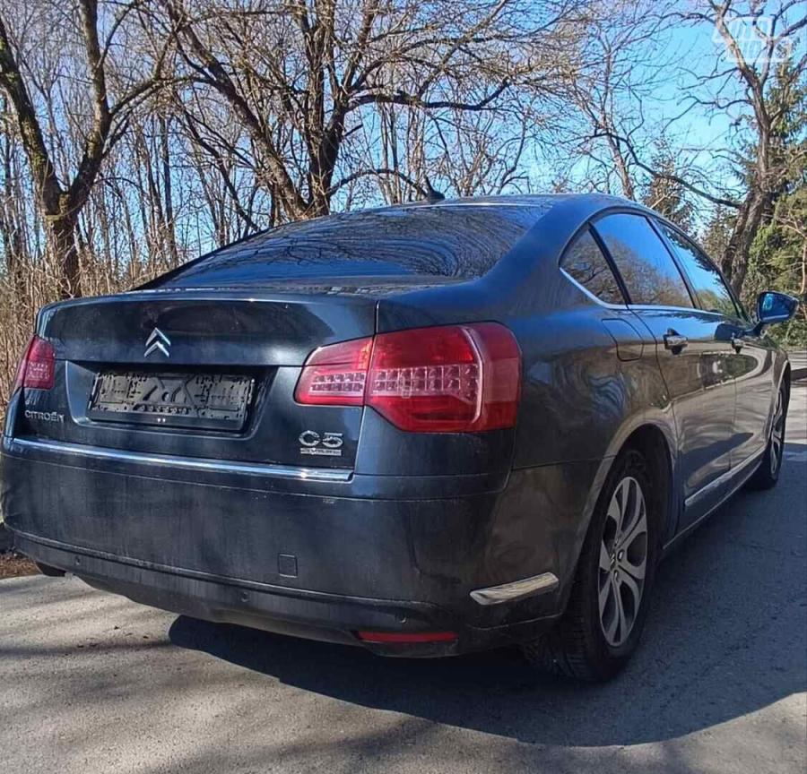 Citroen C5 2010 in Siauliai, with an engine capacity of 2.00 L and mileage of 270 thousand km for 2400 €, photo 13 on AUTOMOTO.COM.LV