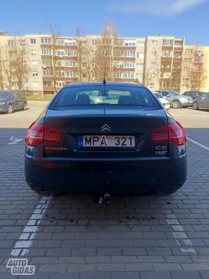 Citroen C5 2010 Panevēža, ar dzinēja tilpumu 2.00 L un nobraukumu 298 tūkst. km par 3000 €, foto  vietnē AUTOMOTO.COM.LV