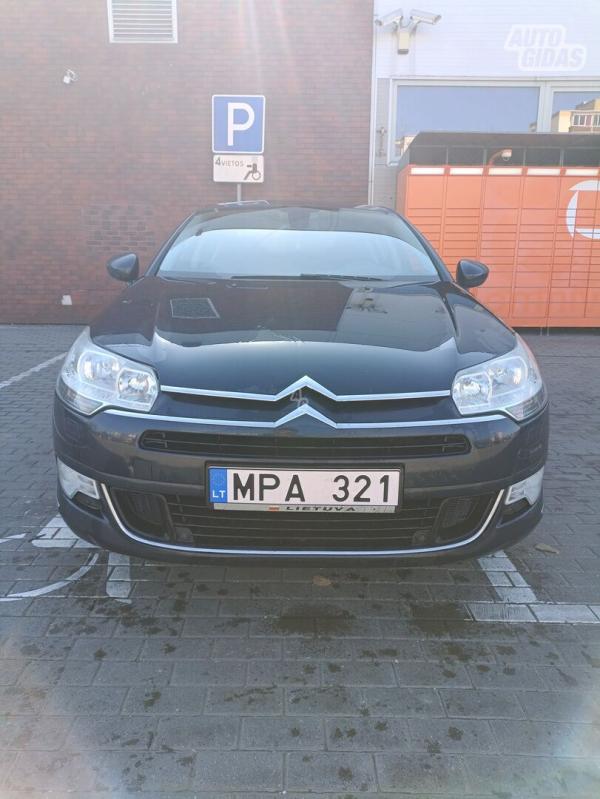 Citroen C5 2010 in Panevezys, with an engine capacity of 2.00 L and mileage of 298 thousand km for 3000 €, photo 4 on AUTOMOTO.COM.LV