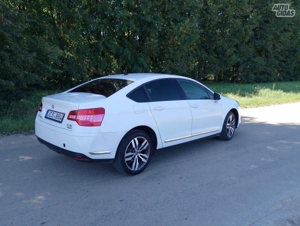 Citroen C5 2010 in Vilnius, with an engine capacity of 1.60 L and mileage of 332 thousand km for 1800 €, photo 7 on AUTOMOTO.COM.LV