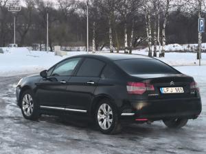 Citroen C5 2011 in Vilnius, with an engine capacity of 2.00 L and mileage of 357 thousand km for 2250 €, photo 8 on AUTOMOTO.COM.LV