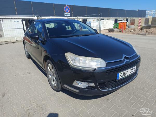 Citroen C5 2011 in Kaunas, with an engine capacity of 1.60 L and mileage of 293 thousand km for 2000 €, photo 2 on AUTOMOTO.COM.LV