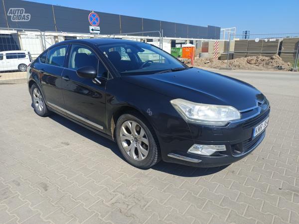 Citroen C5 2011 in Kaunas, with an engine capacity of 1.60 L and mileage of 293 thousand km for 2000 €, photo 4 on AUTOMOTO.COM.LV