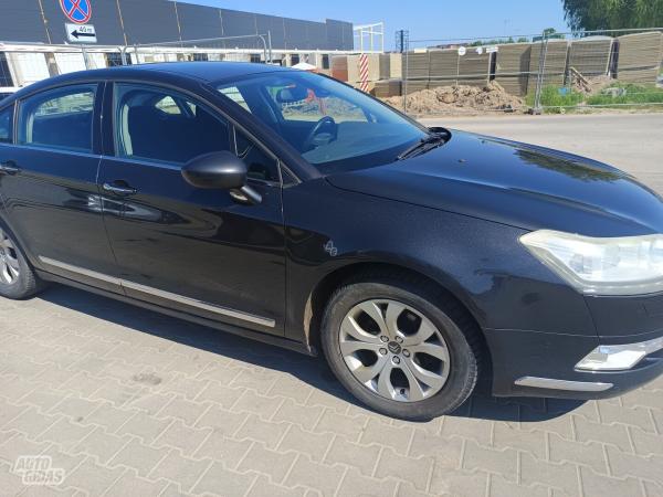 Citroen C5 2011 in Kaunas, with an engine capacity of 1.60 L and mileage of 293 thousand km for 2000 €, photo 5 on AUTOMOTO.COM.LV