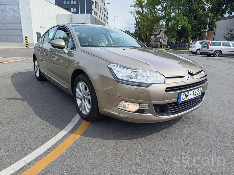 Citroen C5 2011 Rīga, ar dzinēja tilpumu 1.60 L un nobraukumu 58 tūkst. km par 6500 €, foto 5 vietnē AUTOMOTO.COM.LV