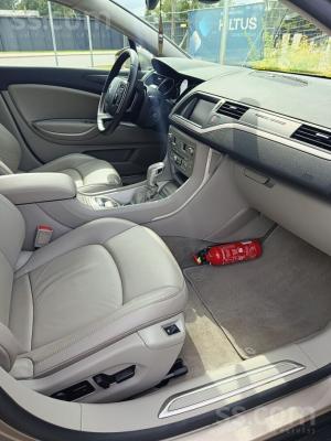 Citroen C5 2011 Rīga, ar dzinēja tilpumu 1.60 L un nobraukumu 58 tūkst. km par 6500 €, foto 8 vietnē AUTOMOTO.COM.LV