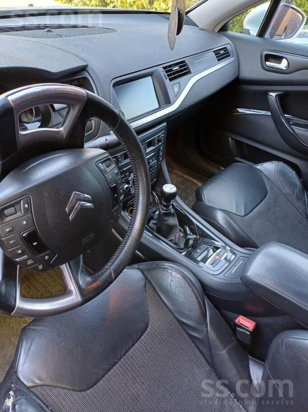 Citroen C5 2012 Ventspils, ar dzinēja tilpumu 2.00 L un nobraukumu 290 tūkst. km par 3500 €, foto 4 vietnē AUTOMOTO.COM.LV