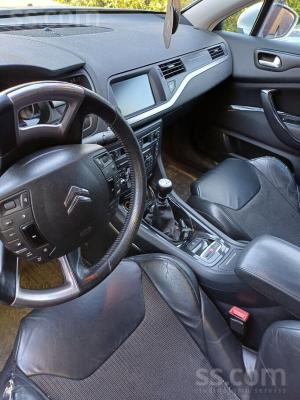 Citroen C5 2012 Ventspils, ar dzinēja tilpumu 2.00 L un nobraukumu 290 tūkst. km par 3500 €, foto 5 vietnē AUTOMOTO.COM.LV