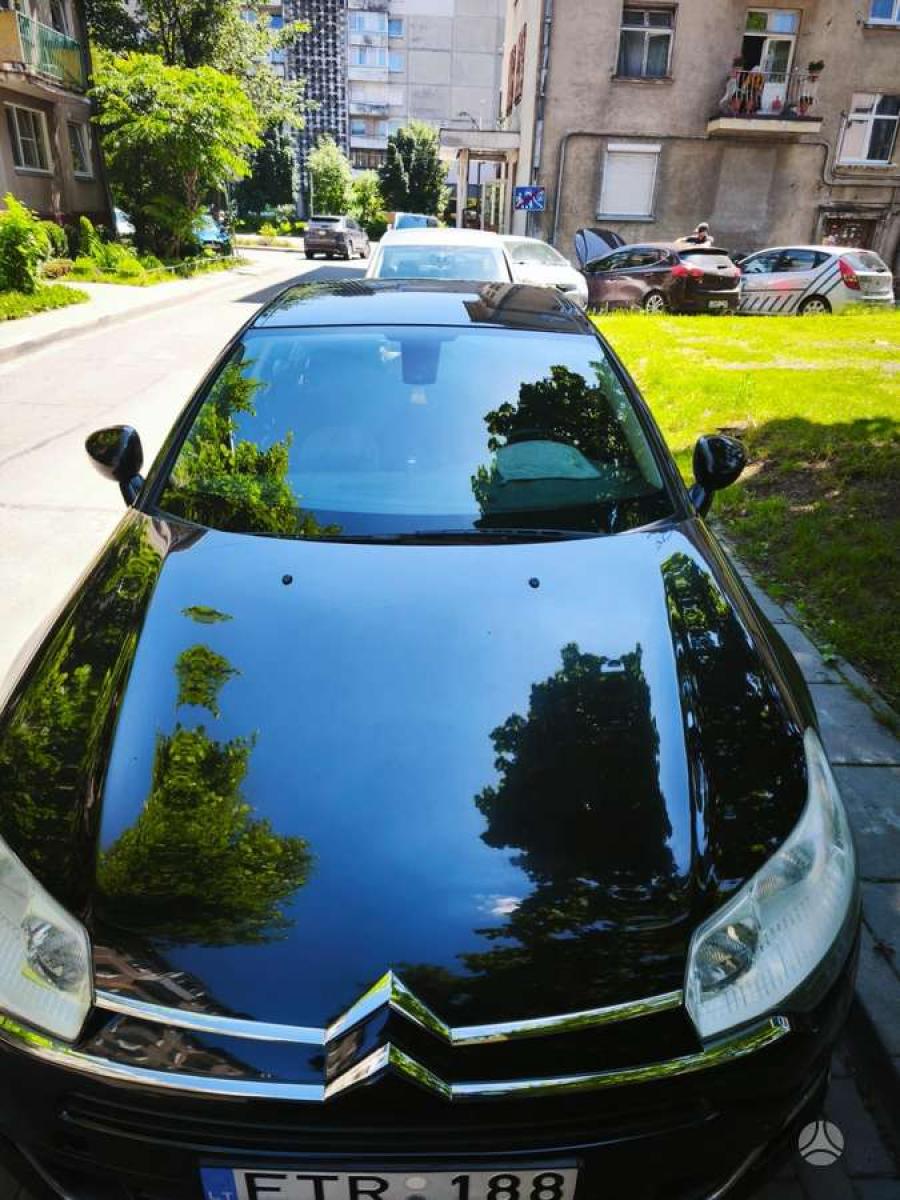 Citroen C5 2012 in Vilnius, with an engine capacity of 1.60 L and mileage of 183 thousand km for 2899 €, photo 4 on AUTOMOTO.COM.LV