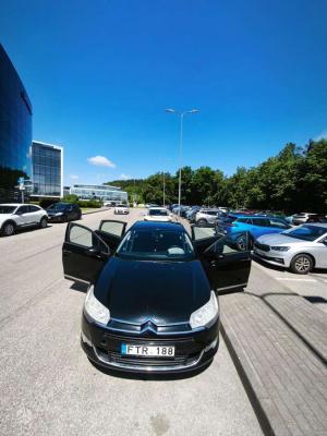 Citroen C5 2012 in Vilnius, with an engine capacity of 1.60 L and mileage of 183 thousand km for 2899 €, photo 15 on AUTOMOTO.COM.LV