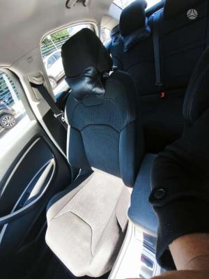 Citroen C5 2012 in Vilnius, with an engine capacity of 1.60 L and mileage of 183 thousand km for 2899 €, photo 20 on AUTOMOTO.COM.LV