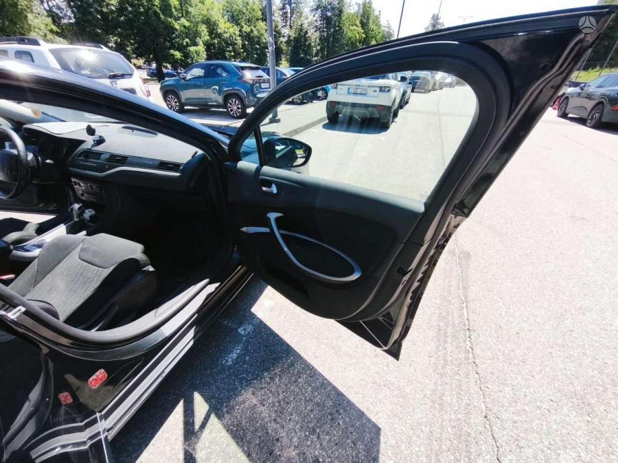Citroen C5 2012 in Vilnius, with an engine capacity of 1.60 L and mileage of 183 thousand km for 2899 €, photo 36 on AUTOMOTO.COM.LV