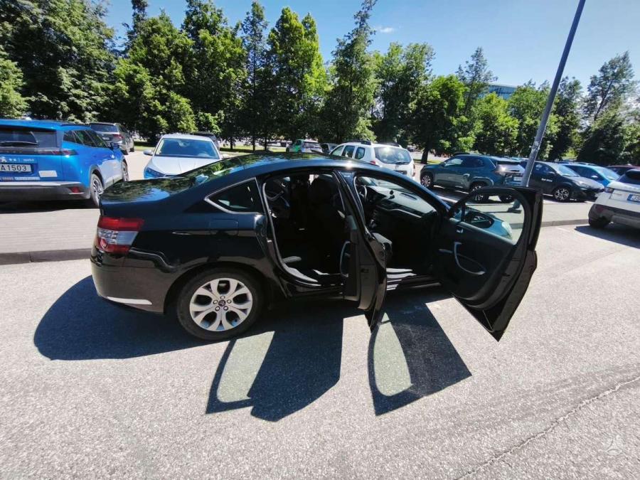 Citroen C5 2012 in Vilnius, with an engine capacity of 1.60 L and mileage of 183 thousand km for 2899 €, photo 37 on AUTOMOTO.COM.LV