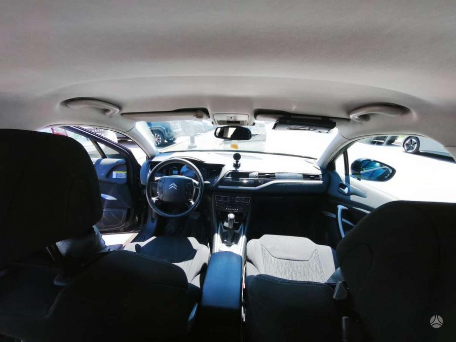 Citroen C5 2012 in Vilnius, with an engine capacity of 1.60 L and mileage of 183 thousand km for 2899 €, photo 38 on AUTOMOTO.COM.LV