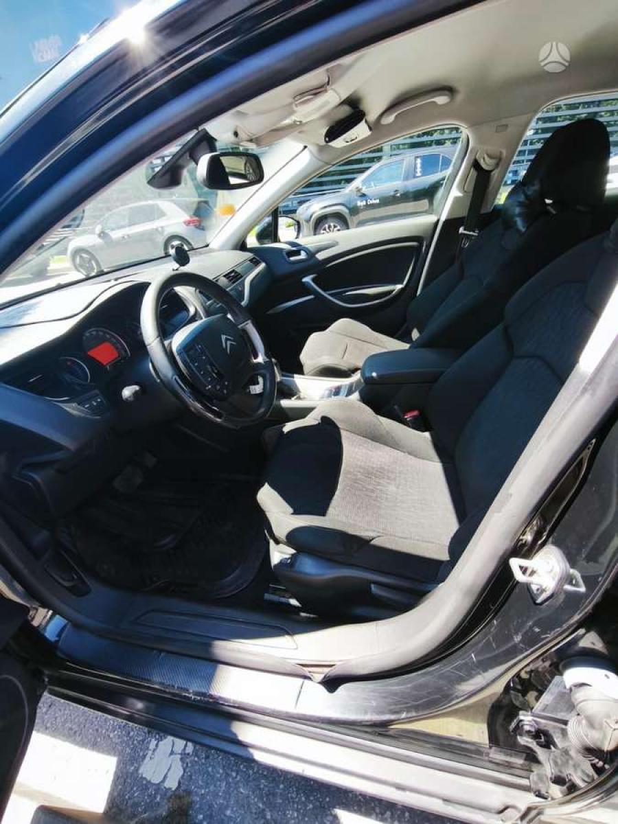 Citroen C5 2012 in Vilnius, with an engine capacity of 1.60 L and mileage of 183 thousand km for 2899 €, photo 42 on AUTOMOTO.COM.LV