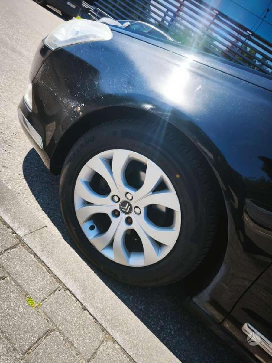 Citroen C5 2012 in Vilnius, with an engine capacity of 1.60 L and mileage of 183 thousand km for 2899 €, photo 51 on AUTOMOTO.COM.LV