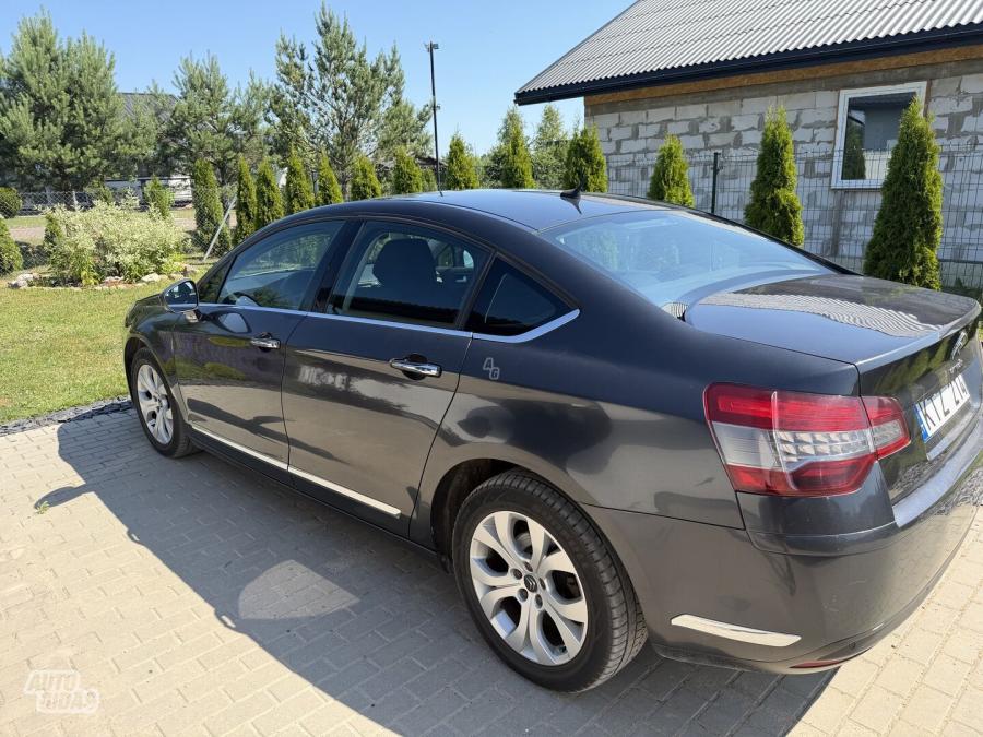 Ситроен С5 2014 в Вильнюс, объемом двигателя 2.00 л и пробегом 203 тыс. км за 2300 €, фото 3 на AUTOMOTO.COM.LV