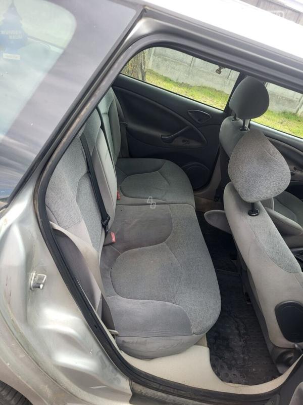Citroen C5 2001 Panevēža, ar dzinēja tilpumu 1.90 L un nobraukumu 573 tūkst. km par 430 €, foto 8 vietnē AUTOMOTO.COM.LV