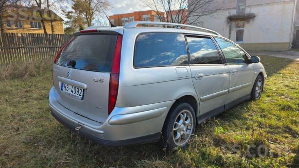 Citroen C5 2003 in Liepaja, with an engine capacity of 2.20 L and mileage of 250 thousand km for 700 €, photo 6 on AUTOMOTO.COM.LV