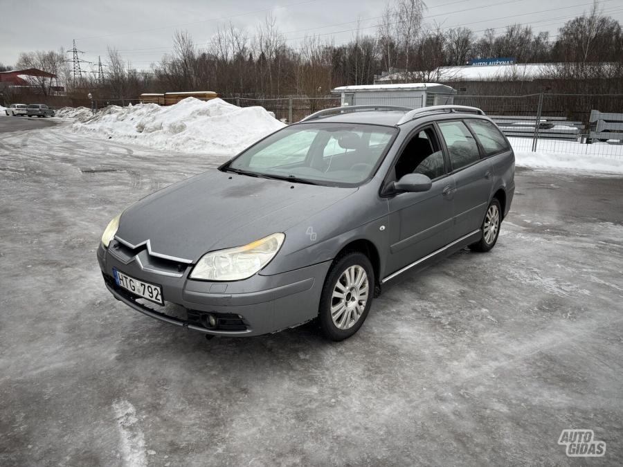 Citroen C5 2005 Kauņa, ar dzinēja tilpumu 2.00 L un nobraukumu 350 tūkst. km par 690 €, foto 2 vietnē AUTOMOTO.COM.LV
