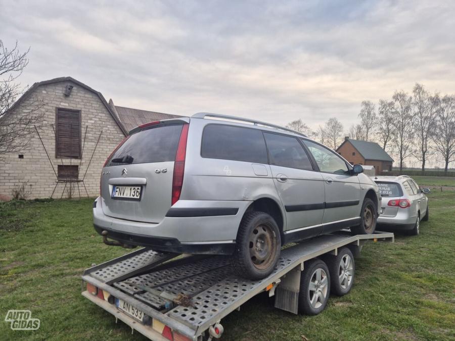 Citroen C5 2005 Vilkaviškis, ar dzinēja tilpumu 2.20 L un nobraukumu 326 tūkst. km par 480 €, foto 7 vietnē AUTOMOTO.COM.LV