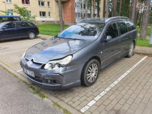 Citroen C5 2005 in Visaginas, with an engine capacity of 1.60 L and mileage of 186 thousand km for 450 €, photo 6 on AUTOMOTO.COM.LV