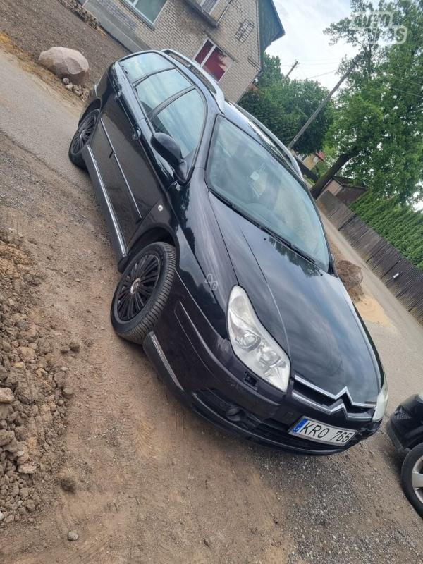 Citroen C5 2007 in Joniskis, with an engine capacity of 2.20 L and mileage of 380 thousand km for 777 €, photo 4 on AUTOMOTO.COM.LV