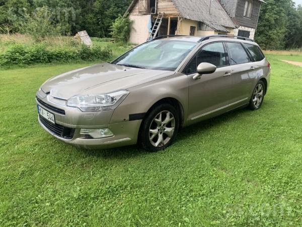 Citroen C5 2008 Rīga, ar dzinēja tilpumu 2.00 L un nobraukumu 280 tūkst. km par 1650 €, foto 2 vietnē AUTOMOTO.COM.LV