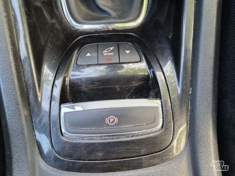 Citroen C5 2008 in Klaipeda, with an engine capacity of 2.00 L and mileage of 325 thousand km for 1850 €, photo 19 on AUTOMOTO.COM.LV