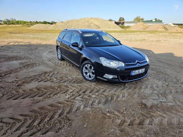 Citroen C5 2008 in Panevezys, with an engine capacity of 2.18 L and mileage of 253 thousand km for 3400 €, photo 1 on AUTOMOTO.COM.LV