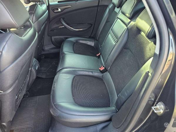 Citroen C5 2008 in Panevezys, with an engine capacity of 2.18 L and mileage of 253 thousand km for 3400 €, photo 9 on AUTOMOTO.COM.LV
