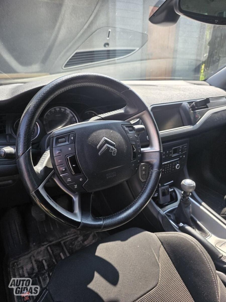 Citroen C5 2008 in Jurbarkas, with an engine capacity of 2.00 L and mileage of 342 thousand km for 1400 €, photo 8 on AUTOMOTO.COM.LV