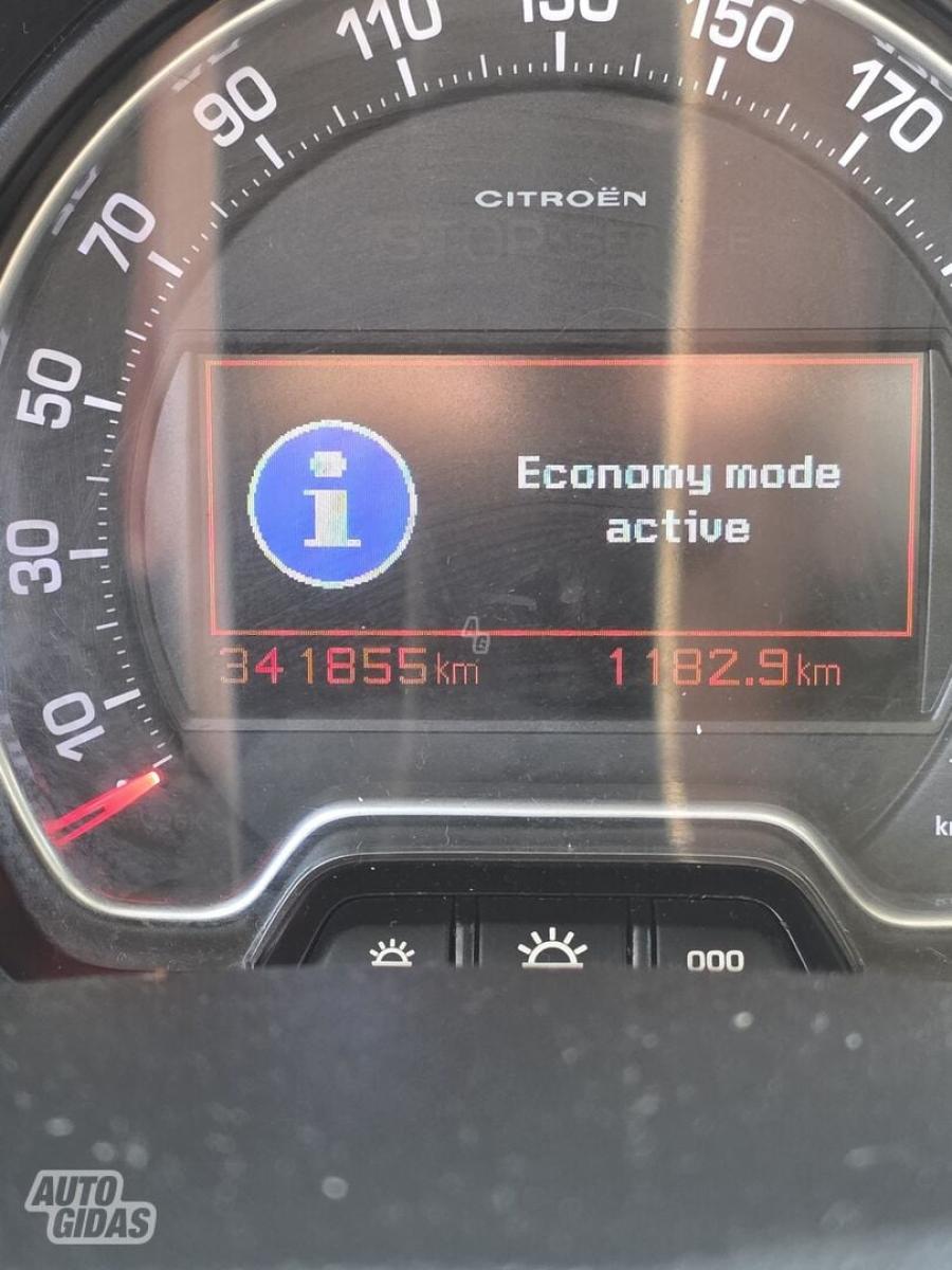 Citroen C5 2008 in Jurbarkas, with an engine capacity of 2.00 L and mileage of 342 thousand km for 1400 €, photo 12 on AUTOMOTO.COM.LV