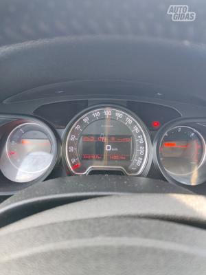 Citroen C5 2008 in Jurbarkas, with an engine capacity of 2.00 L and mileage of 342 thousand km for 1700 €, photo 12 on AUTOMOTO.COM.LV
