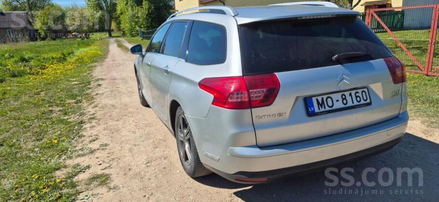 Citroen C5 2009 Ventspils, ar dzinēja tilpumu 2.00 L un nobraukumu 226 tūkst. km par 3100 €, foto 6 vietnē AUTOMOTO.COM.LV